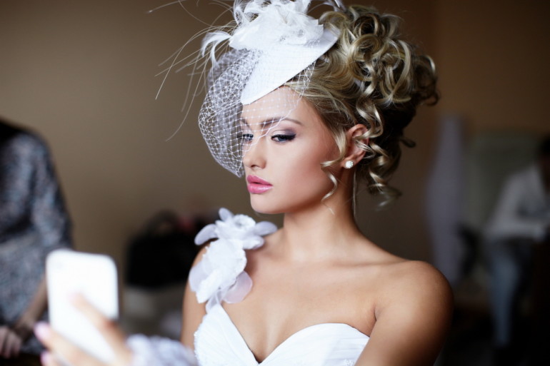 Coiffure de cérémonie – Le Cheveu Qui Vole